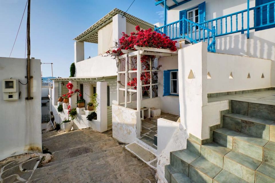 How to plan a trip to Paros and Antiparos - Creative Travel Guide